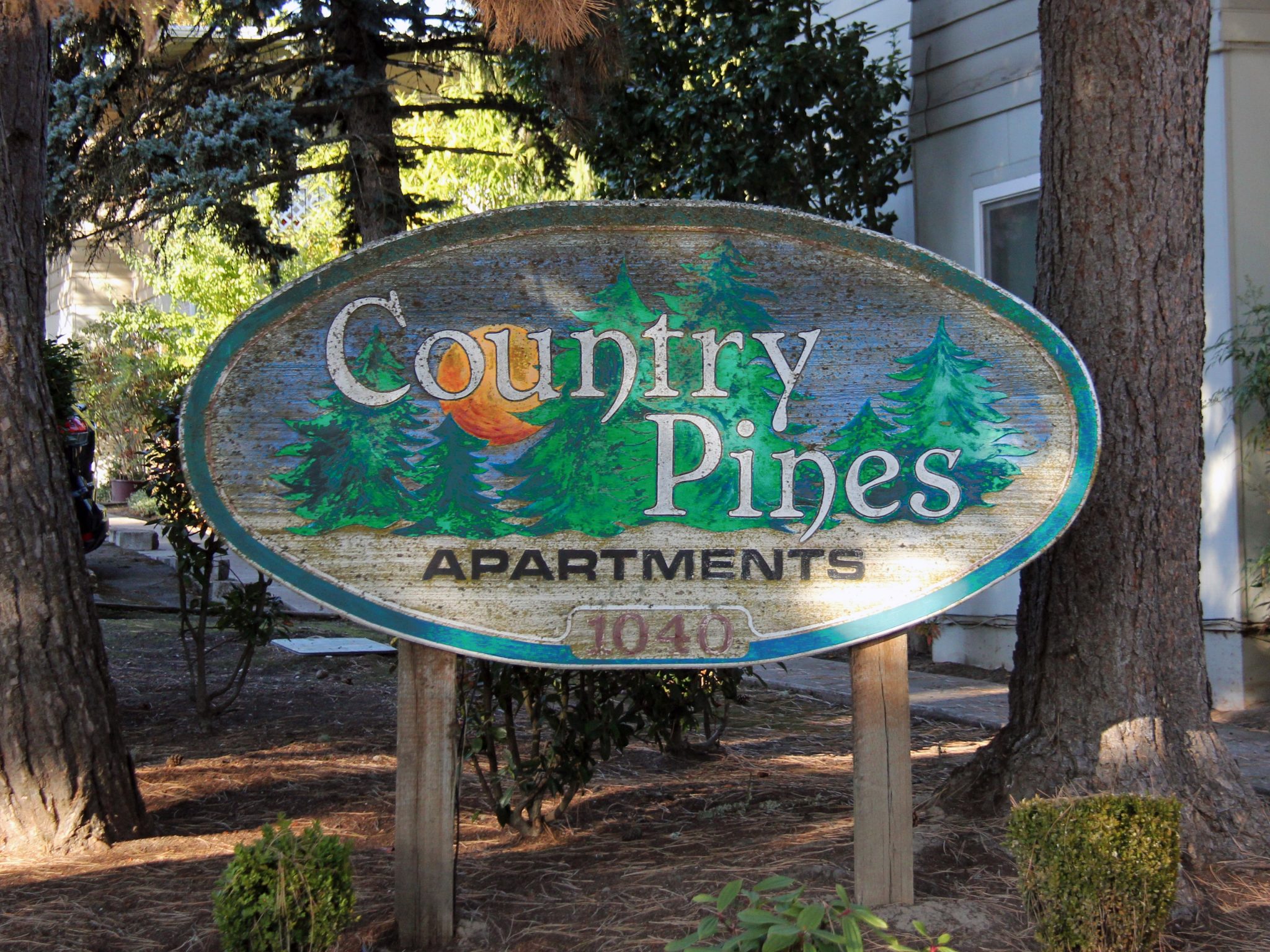 Country Pines Apartments - Bright Apartments